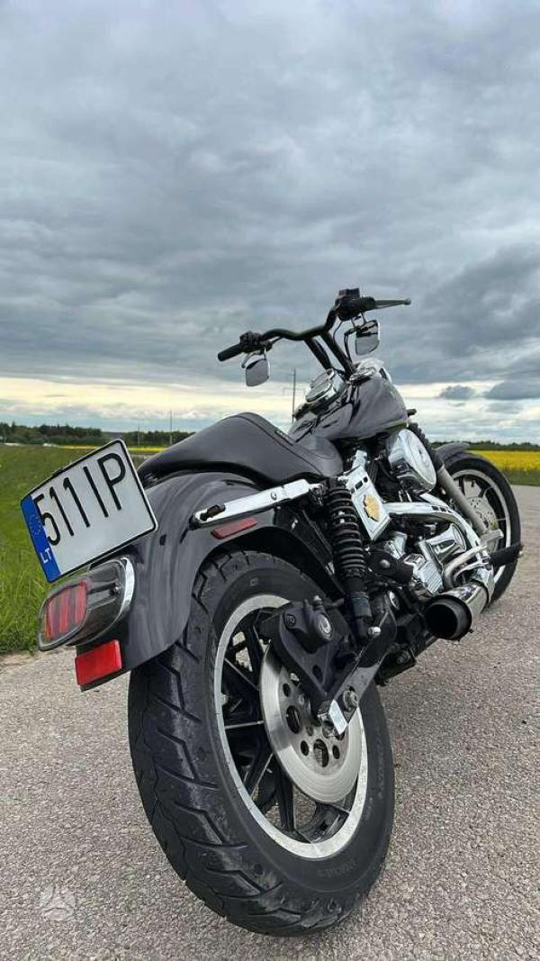 Харли-Девидсон Dyna Street Bob 1995 в Шяуляй, объемом двигателя 1.34 л и пробегом 47 тыс. км за 6100 €, фото 4 на AUTOMOTO.COM.LV