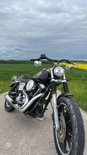 Харли-Девидсон Dyna Street Bob 1995 в Шяуляй, объемом двигателя 1.34 л и пробегом 47 тыс. км за 6100 €, фото 3 на AUTOMOTO.COM.LV