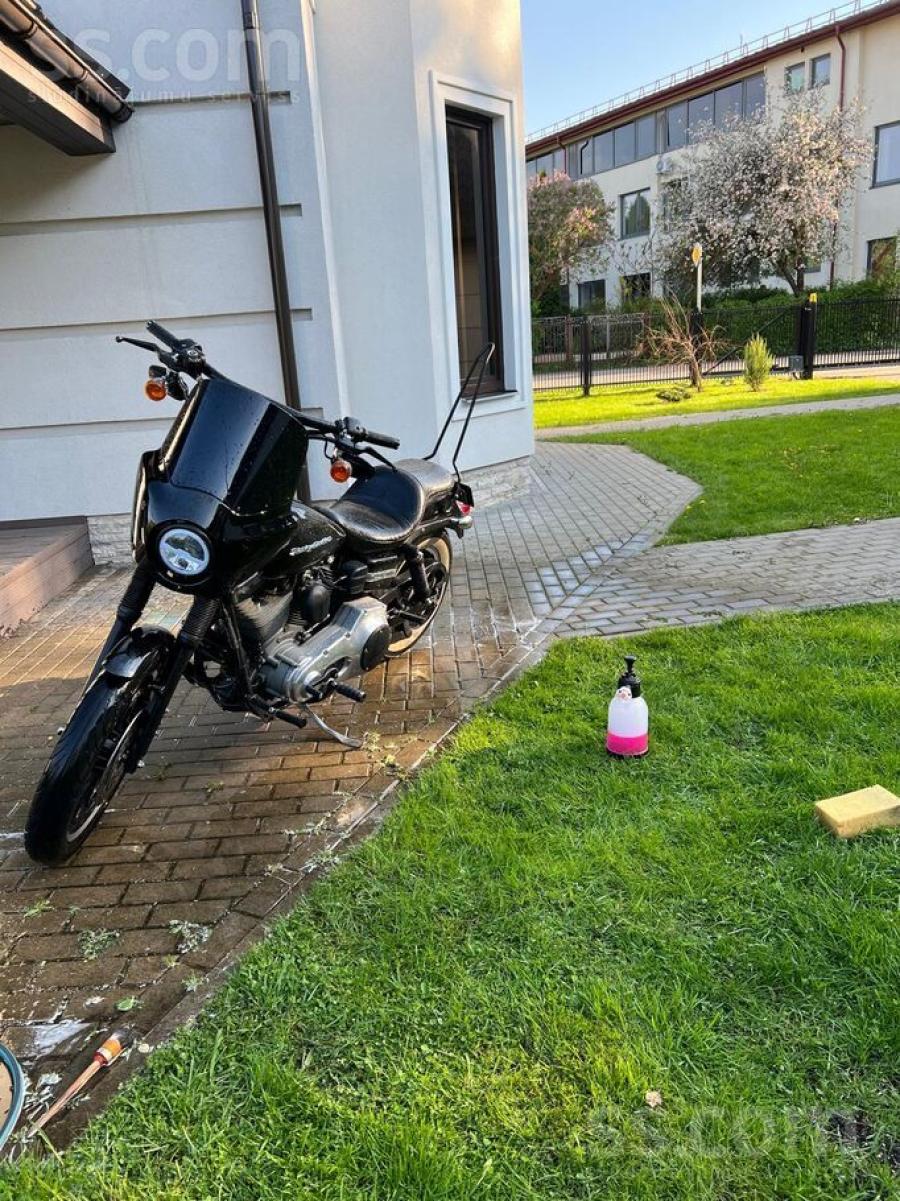 Harley-Davidson Dyna Street Bob 2000 Preiļi, ar dzinēja tilpumu 1.45 L un nobraukumu 0 tūkst. km par 6350 €, foto 1 vietnē AUTOMOTO.COM.LV