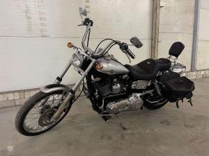 Харли-Девидсон Dyna Street Bob 2003 в Шяуляй, объемом двигателя 1.45 л и пробегом 56 тыс. км за 5112 €, фото 4 на AUTOMOTO.COM.LV