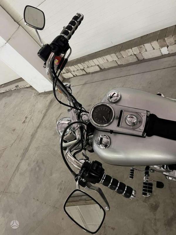 Харли-Девидсон Dyna Street Bob 2003 в Шяуляй, объемом двигателя 1.45 л и пробегом 56 тыс. км за 5112 €, фото 5 на AUTOMOTO.COM.LV