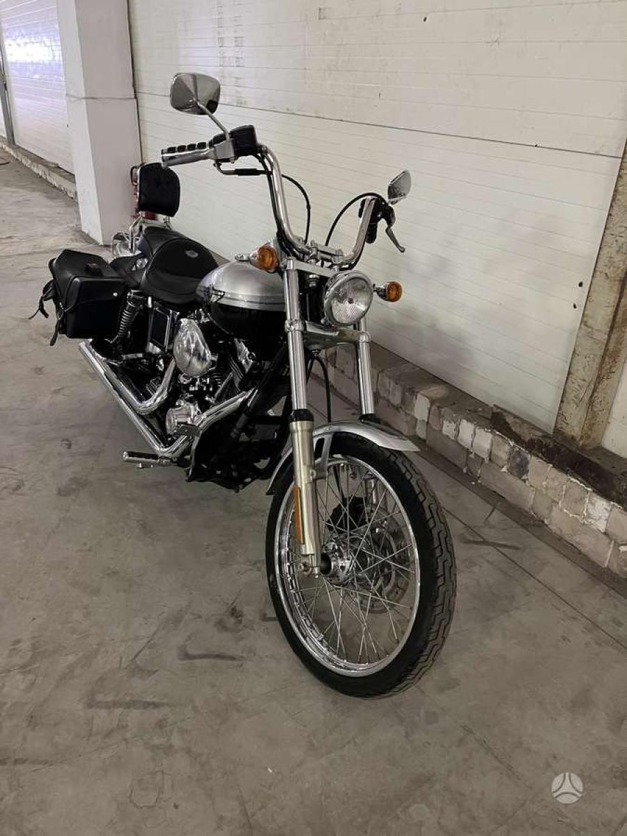 Харли-Девидсон Dyna Street Bob 2003 в Шяуляй, объемом двигателя 1.45 л и пробегом 56 тыс. км за 5112 €, фото 13 на AUTOMOTO.COM.LV