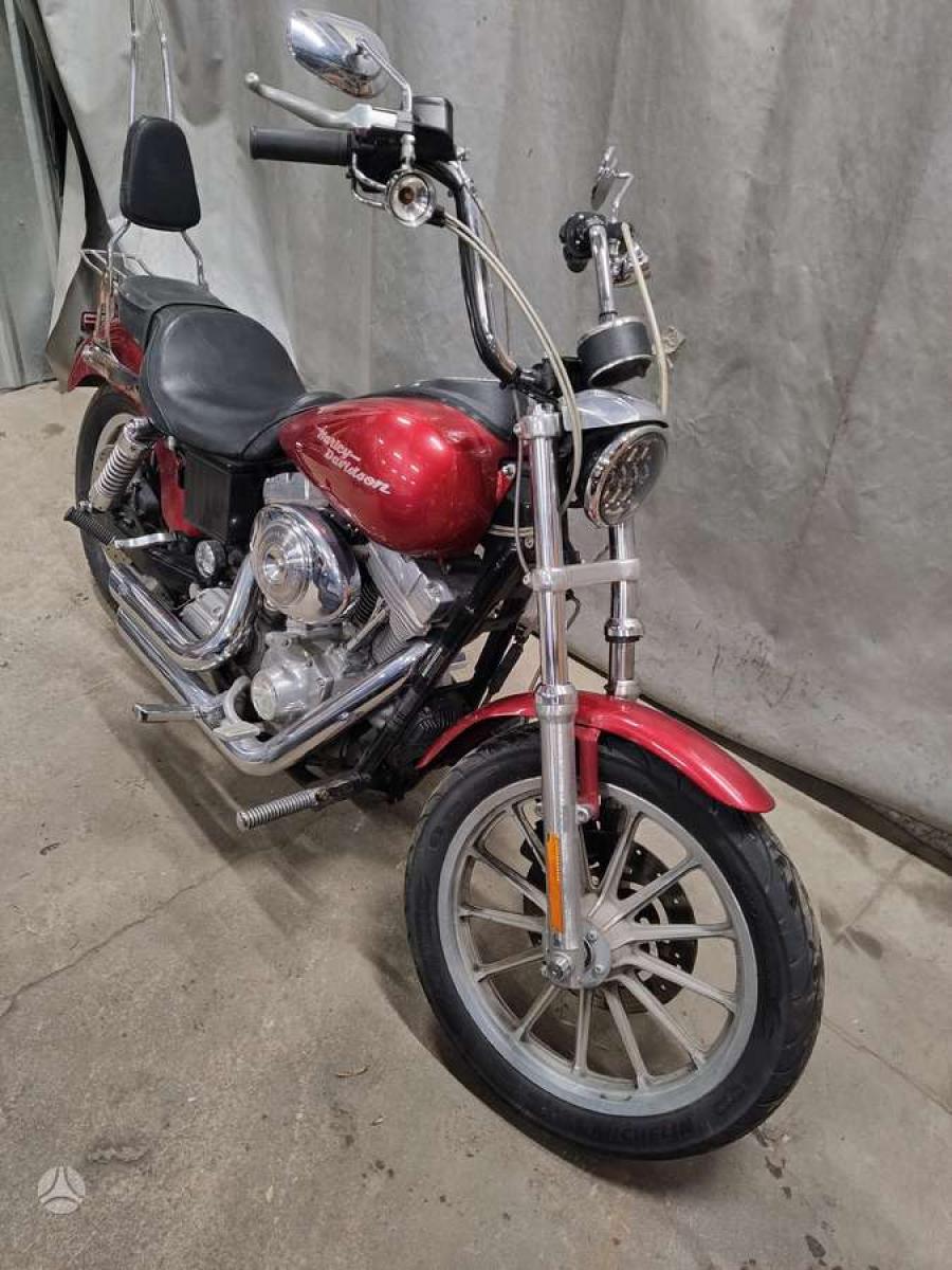 Harley-Davidson Dyna Street Bob 2004 Šauļi, ar dzinēja tilpumu 1.45 L un nobraukumu 18 tūkst. km par 4100 €, foto 3 vietnē AUTOMOTO.COM.LV