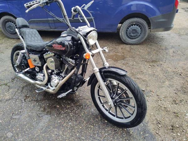 Harley-Davidson Dyna Street Bob 2004 in Siauliai, with an engine capacity of 1.45 L and mileage of 12 thousand km for 3900 €, photo 9 on AUTOMOTO.COM.LV
