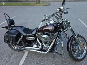 Харли-Девидсон Dyna Street Bob 2010 в Аникщяй, объемом двигателя 1.60 л и пробегом 24 тыс. км за 7500 €, фото  на AUTOMOTO.COM.LV