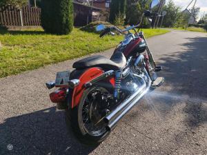 Harley-Davidson Dyna Street Bob 2012 in Kaunas, with an engine capacity of 1.60 L and mileage of 34 thousand km for 6000 €, photo 4 on AUTOMOTO.COM.LV