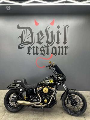 Harley-Davidson Dyna Street Bob 2013 Kauņa, ar dzinēja tilpumu 1.80 L un nobraukumu 16 tūkst. km par 12900 €, foto  vietnē AUTOMOTO.COM.LV