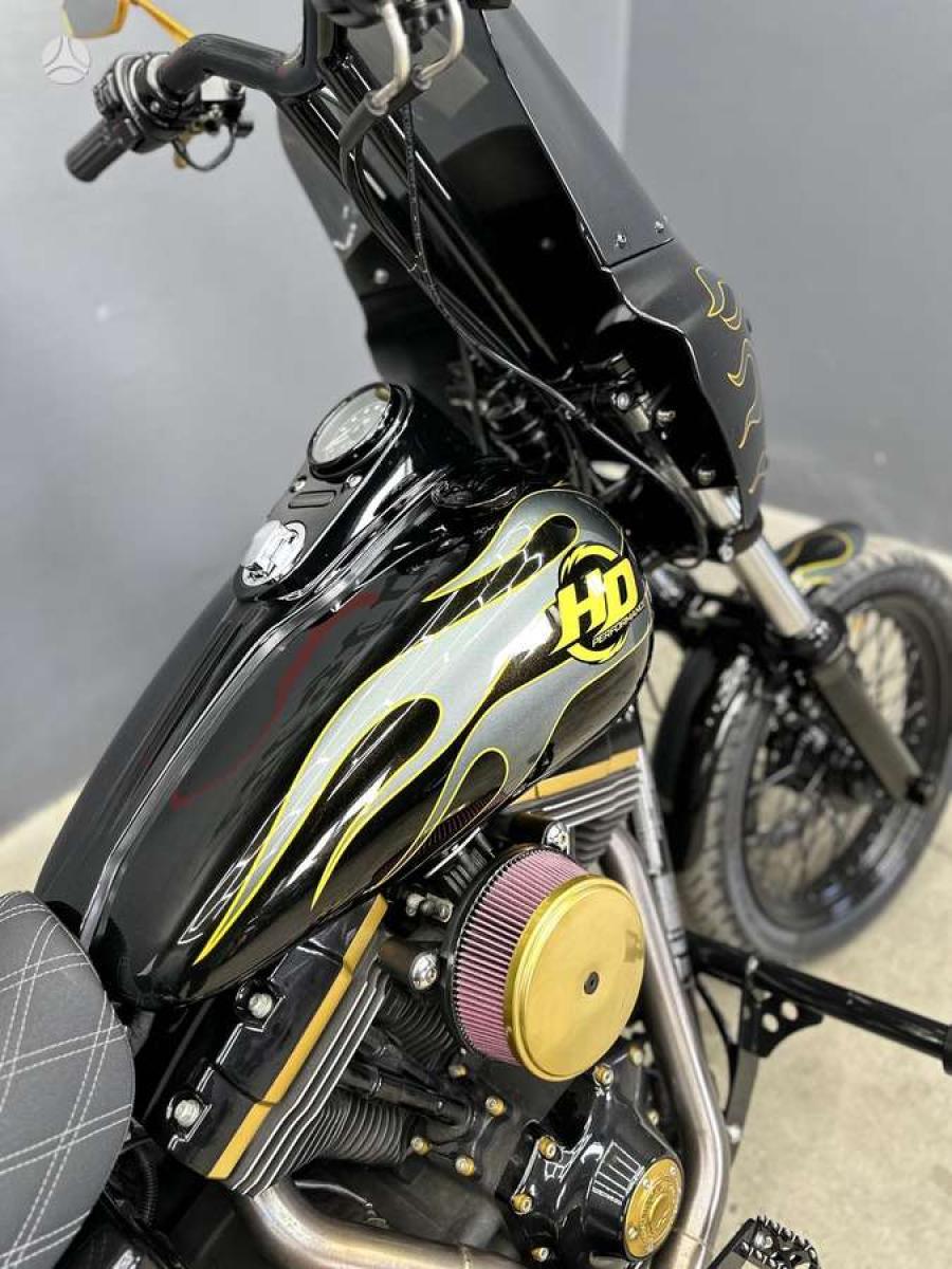 Harley-Davidson Dyna Street Bob 2013 Kauņa, ar dzinēja tilpumu 1.80 L un nobraukumu 16 tūkst. km par 12900 €, foto 12 vietnē AUTOMOTO.COM.LV