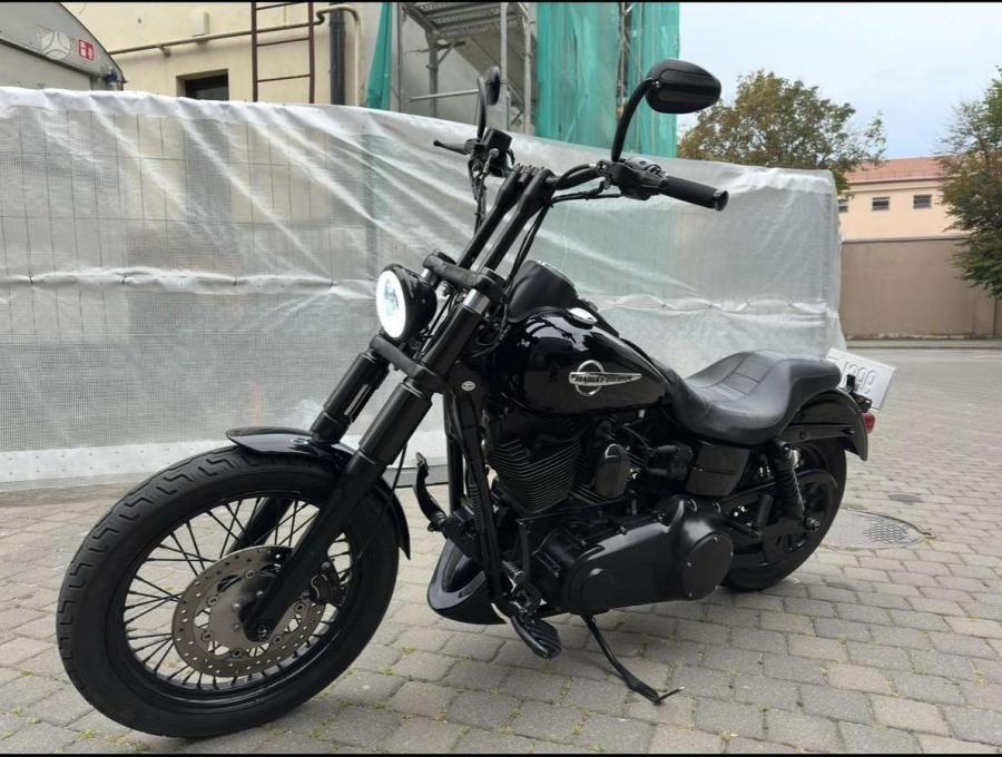 Харли-Девидсон Dyna Street Bob 2014 в Каунас, объемом двигателя 1.69 л и пробегом 30 тыс. км за 6500 €, фото 6 на AUTOMOTO.COM.LV