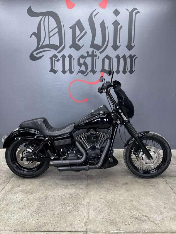 Harley-Davidson Dyna Street Bob 2015 Kauņa, ar dzinēja tilpumu 1.70 L un nobraukumu 45 tūkst. km par 9200 €, foto 1 vietnē AUTOMOTO.COM.LV