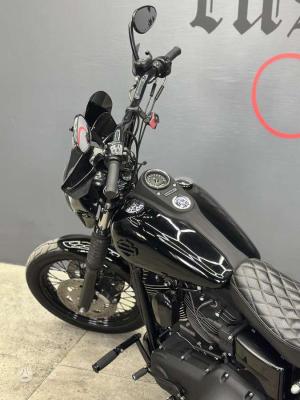 Harley-Davidson Dyna Street Bob 2015 Kauņa, ar dzinēja tilpumu 1.70 L un nobraukumu 45 tūkst. km par 9200 €, foto 8 vietnē AUTOMOTO.COM.LV
