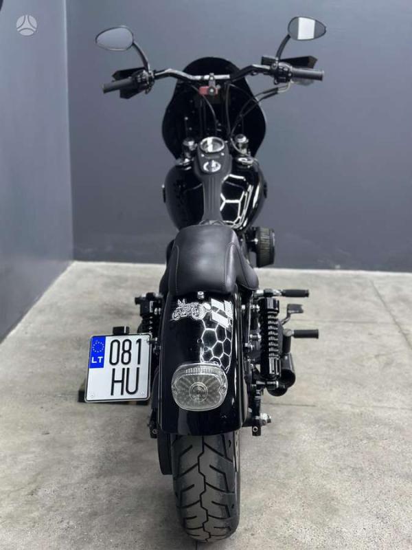 Harley-Davidson Dyna Street Bob 2015 Kauņa, ar dzinēja tilpumu 1.70 L un nobraukumu 45 tūkst. km par 9200 €, foto 10 vietnē AUTOMOTO.COM.LV
