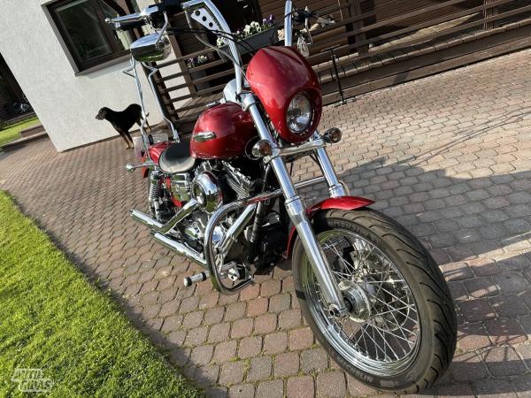 Sarkans Harley-Davidson Dyna Street Bob 2009 Mažeikiai, ar dzinēja tilpumu 1.58 L un nobraukumu 0 tūkst. km par 6000 €, foto 3 vietnē AUTOMOTO.COM.LV