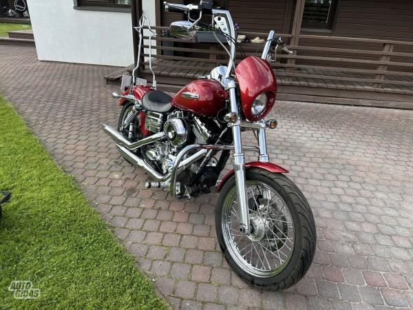 Sarkans Harley-Davidson Dyna Street Bob 2009 Mažeikiai, ar dzinēja tilpumu 1.58 L un nobraukumu 0 tūkst. km par 6000 €, foto 8 vietnē AUTOMOTO.COM.LV