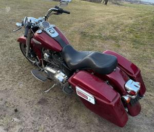 Sarkans Harley-Davidson Dyna Street Bob 2016 Kauņa, ar dzinēja tilpumu 0.00 L un nobraukumu 17 tūkst. km par 7500 €, foto 3 vietnē AUTOMOTO.COM.LV