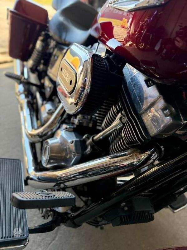 Sarkans Harley-Davidson Dyna Street Bob 2016 Kauņa, ar dzinēja tilpumu 0.00 L un nobraukumu 17 tūkst. km par 7500 €, foto 7 vietnē AUTOMOTO.COM.LV