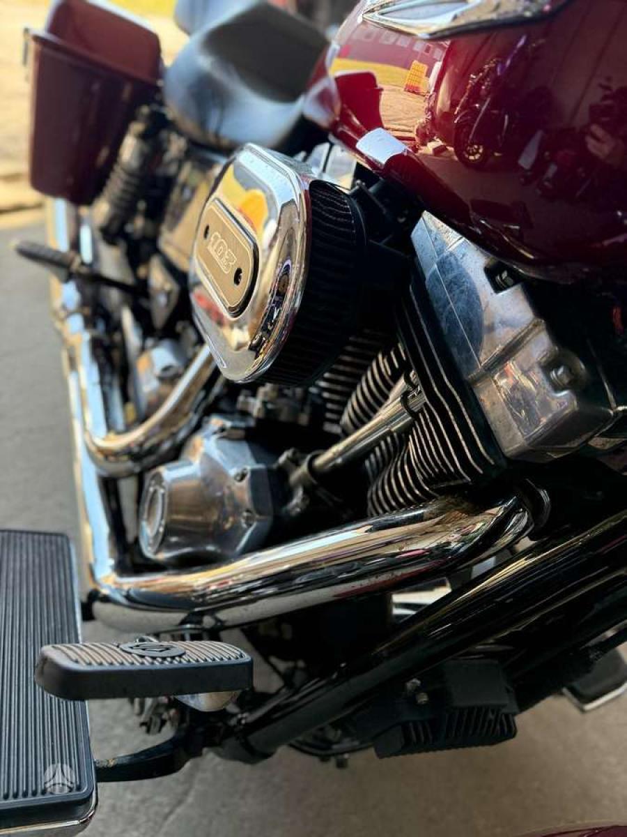 Sarkans Harley-Davidson Dyna Street Bob 2016 Kauņa, ar dzinēja tilpumu 0.00 L un nobraukumu 17 tūkst. km par 7500 €, foto 8 vietnē AUTOMOTO.COM.LV