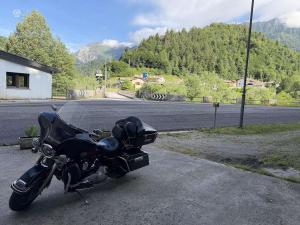 Black Harley-Davidson Electra Glide 1993 in Naujoji Akmene, with an engine capacity of 1.34 L and mileage of 66 thousand km for 6000 €, photo 3 on AUTOMOTO.COM.LV