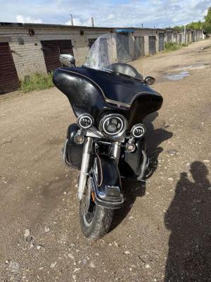 Black Harley-Davidson Electra Glide 1993 in Naujoji Akmene, with an engine capacity of 1.34 L and mileage of 66 thousand km for 6000 €, photo 6 on AUTOMOTO.COM.LV