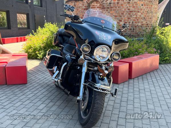 Melns Harley-Davidson Electra Glide 2000 Tallina, ar dzinēja tilpumu 1.45 L un nobraukumu 0 tūkst. km par 8000 €, foto 3 vietnē AUTOMOTO.COM.LV