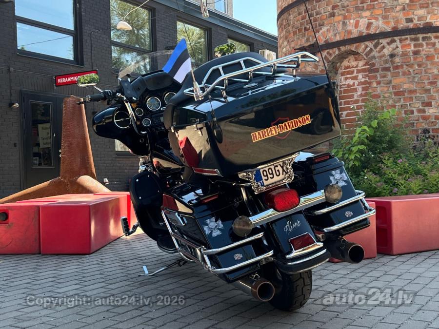Melns Harley-Davidson Electra Glide 2000 Tallina, ar dzinēja tilpumu 1.45 L un nobraukumu 0 tūkst. km par 8000 €, foto 5 vietnē AUTOMOTO.COM.LV