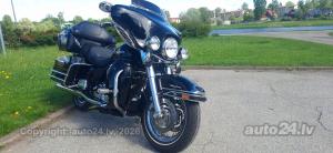 Black Harley-Davidson Electra Glide 2001 in Valga, with an engine capacity of 1.45 L and mileage of 41 thousand km for 8250 €, photo 4 on AUTOMOTO.COM.LV