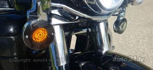 Black Harley-Davidson Electra Glide 2001 in Valga, with an engine capacity of 1.45 L and mileage of 41 thousand km for 8250 €, photo 10 on AUTOMOTO.COM.LV