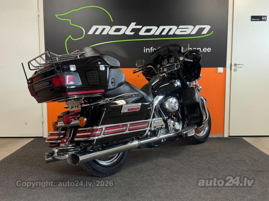 Black Harley-Davidson Electra Glide 2002 in Tartu, with an engine capacity of 1.45 L and mileage of 32 thousand km for 7490 €, photo 4 on AUTOMOTO.COM.LV