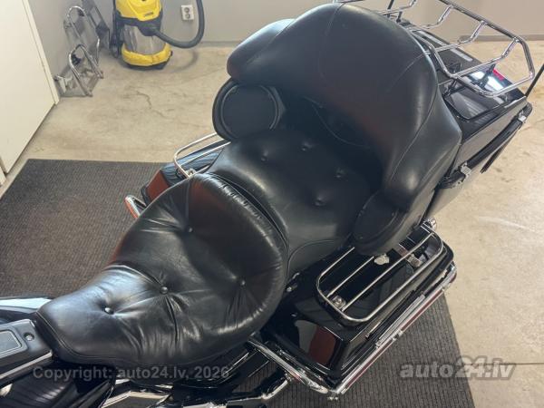 Melns Harley-Davidson Electra Glide 2002 Tartu, ar dzinēja tilpumu 1.45 L un nobraukumu 32 tūkst. km par 7490 €, foto 10 vietnē AUTOMOTO.COM.LV