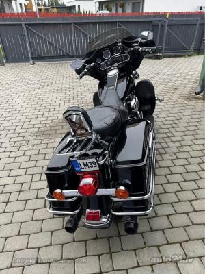 Черный Харли-Девидсон Electra Glide 2007 в Вильянди, объемом двигателя 1.60 л и пробегом 32 тыс. км за 9000 €, фото 4 на AUTOMOTO.COM.LV