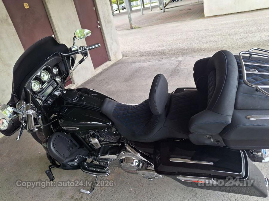 Черный Харли-Девидсон Electra Glide 2008 в Таллин, объемом двигателя 1.80 л и пробегом 0 тыс. км за 13500 €, фото 6 на AUTOMOTO.COM.LV