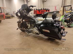 Black Harley-Davidson Electra Glide 2008 in Tallinn, with an engine capacity of 1.60 L and mileage of 50 thousand km for 8500 €, photo 5 on AUTOMOTO.COM.LV