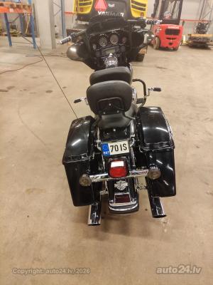 Black Harley-Davidson Electra Glide 2008 in Tallinn, with an engine capacity of 1.60 L and mileage of 50 thousand km for 8500 €, photo 6 on AUTOMOTO.COM.LV
