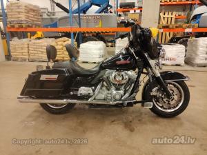 Black Harley-Davidson Electra Glide 2008 in Tallinn, with an engine capacity of 1.60 L and mileage of 50 thousand km for 8500 €, photo 7 on AUTOMOTO.COM.LV