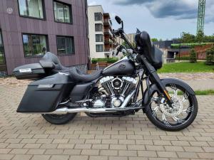 Black Harley-Davidson Electra Glide 2008 in Kaunas, with an engine capacity of 1.60 L and mileage of 22 thousand km for 7299 €, photo  on AUTOMOTO.COM.LV