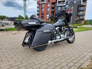 Черный Харли-Девидсон Electra Glide 2008 в Каунас, объемом двигателя 1.60 л и пробегом 22 тыс. км за 7299 €, фото 5 на AUTOMOTO.COM.LV