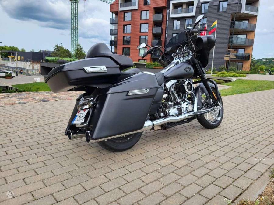 Черный Харли-Девидсон Electra Glide 2008 в Каунас, объемом двигателя 1.60 л и пробегом 22 тыс. км за 7299 €, фото 5 на AUTOMOTO.COM.LV
