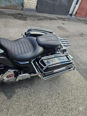 Black Harley-Davidson Electra Glide 2010 in Kaunas, with an engine capacity of 1.58 L and mileage of 57 thousand km for 10000 €, photo 19 on AUTOMOTO.COM.LV