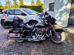 Black Harley-Davidson Electra Glide 2011 in Saue, with an engine capacity of 0.00 L and mileage of 45 thousand km for 9000 €, photo 2 on AUTOMOTO.COM.LV