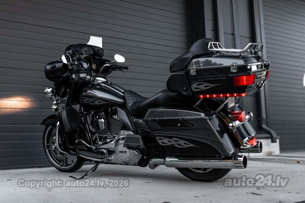 Black Harley-Davidson Electra Glide 2011 in Tallinn, with an engine capacity of 1.69 L and mileage of 18 thousand km for 11990 €, photo 6 on AUTOMOTO.COM.LV