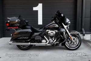 Black Harley-Davidson Electra Glide 2011 in Tallinn, with an engine capacity of 1.69 L and mileage of 18 thousand km for 11990 €, photo 11 on AUTOMOTO.COM.LV