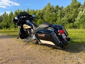 Melns Harley-Davidson Electra Glide 2016 Viljandi, ar dzinēja tilpumu 1.69 L un nobraukumu 0 tūkst. km par 16500 €, foto 7 vietnē AUTOMOTO.COM.LV