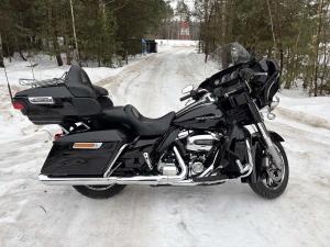 Melns Harley-Davidson Electra Glide 2018 Viļņa, ar dzinēja tilpumu 1.75 L un nobraukumu 21 tūkst. km par 15200 €, foto 2 vietnē AUTOMOTO.COM.LV