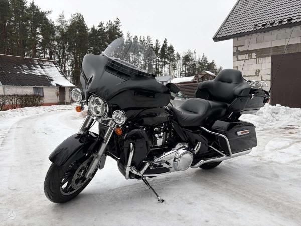 Melns Harley-Davidson Electra Glide 2018 Viļņa, ar dzinēja tilpumu 1.75 L un nobraukumu 21 tūkst. km par 15200 €, foto 7 vietnē AUTOMOTO.COM.LV