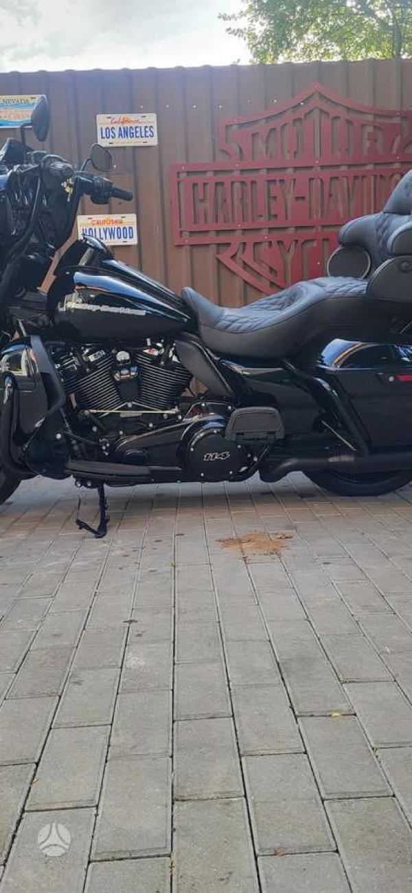 Melns Harley-Davidson Electra Glide 2020 Kauņa, ar dzinēja tilpumu 1.87 L un nobraukumu 24 tūkst. km par 16500 €, foto 2 vietnē AUTOMOTO.COM.LV