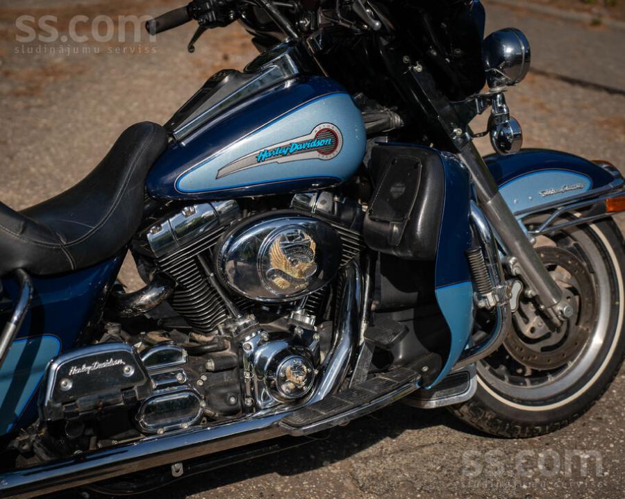 Harley-Davidson Electra Glide 2000 in Riga, with an engine capacity of 1.55 L and mileage of 0 thousand km for 6450 €, photo 6 on AUTOMOTO.COM.LV