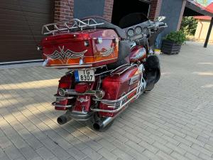 Harley-Davidson Electra Glide 2000 in Saldus, with an engine capacity of 1.45 L and mileage of 100 thousand km for 4750 €, photo 4 on AUTOMOTO.COM.LV