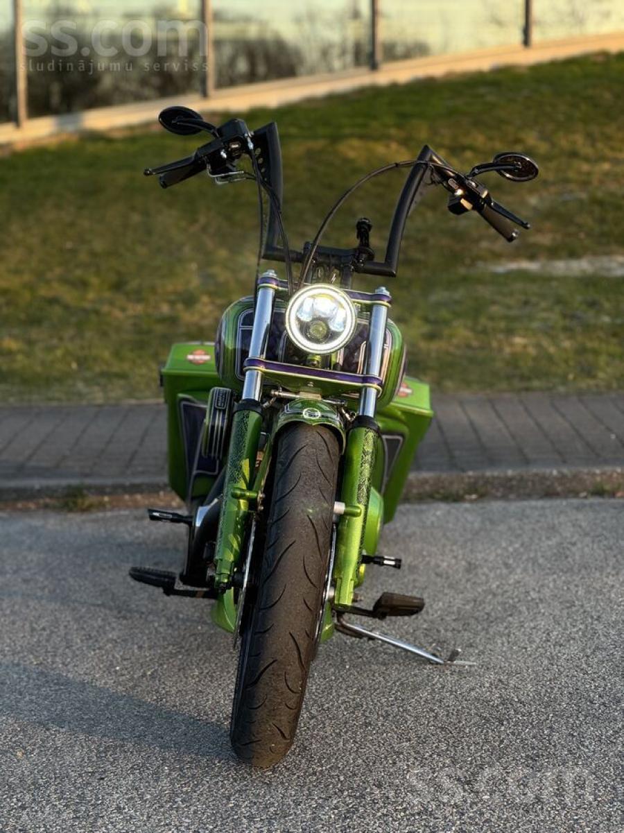 Harley-Davidson Electra Glide 2002 Valka, ar dzinēja tilpumu 1.45 L un nobraukumu 0 tūkst. km par 11900 €, foto 5 vietnē AUTOMOTO.COM.LV