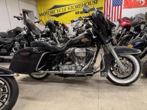 Harley-Davidson Electra Glide 2002 in Siauliai, with an engine capacity of 1.45 L and mileage of 20 thousand km for 4200 €, photo 6 on AUTOMOTO.COM.LV
