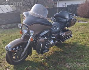 Harley-Davidson Electra Glide 2004 Tukums, ar dzinēja tilpumu 1.58 L un nobraukumu 0 tūkst. km par 7800 €, foto 3 vietnē AUTOMOTO.COM.LV